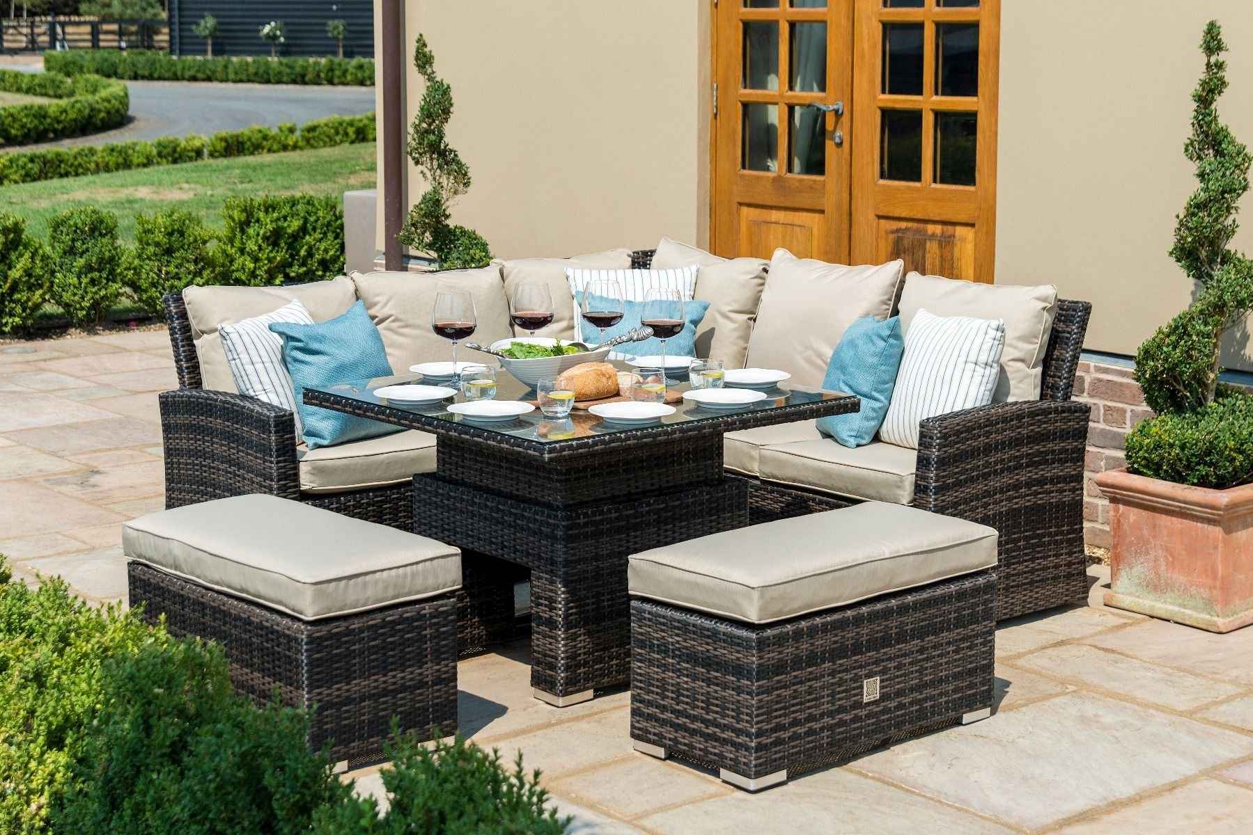 maze furniture stockists